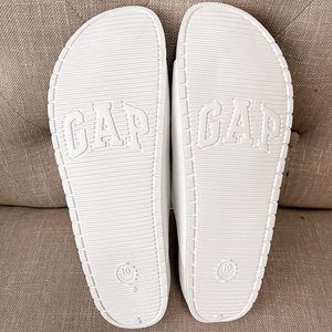 GAP Factory | Shoes | New Gap Buckle Slides Lightweight Rubber Womens ...